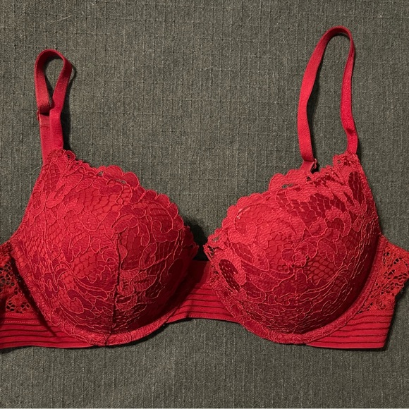 Victoria's Secret | Intimates & Sleepwear | Nwt Vs Very Sexy Push Up ...